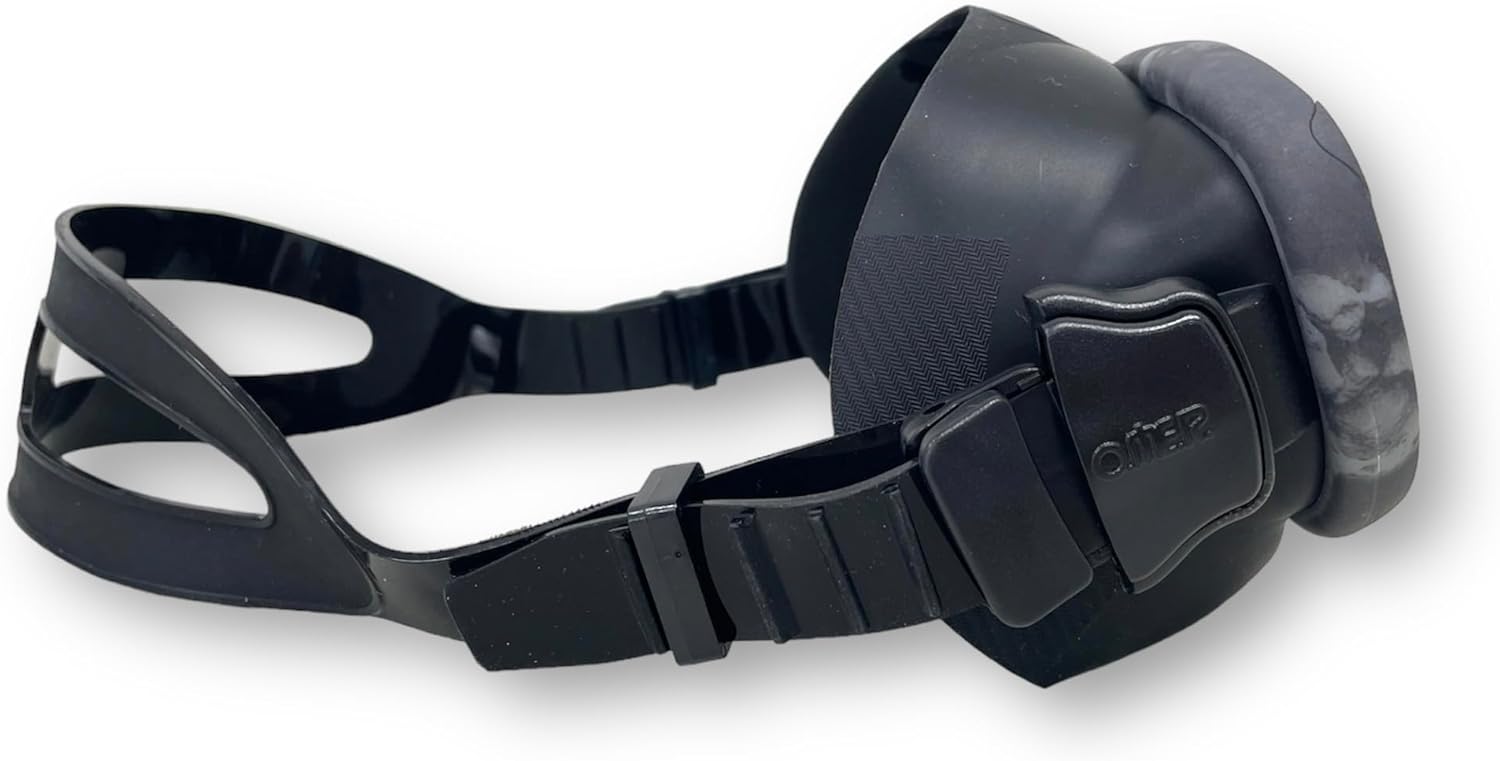 Omer Mask Alien Blackmoon - AMIT Retail